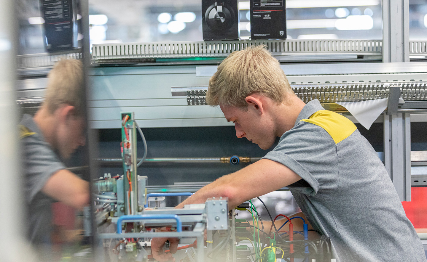 Apprentissage d'automaticienne/d'automaticien CFC 3 ans | La Poste Suisse